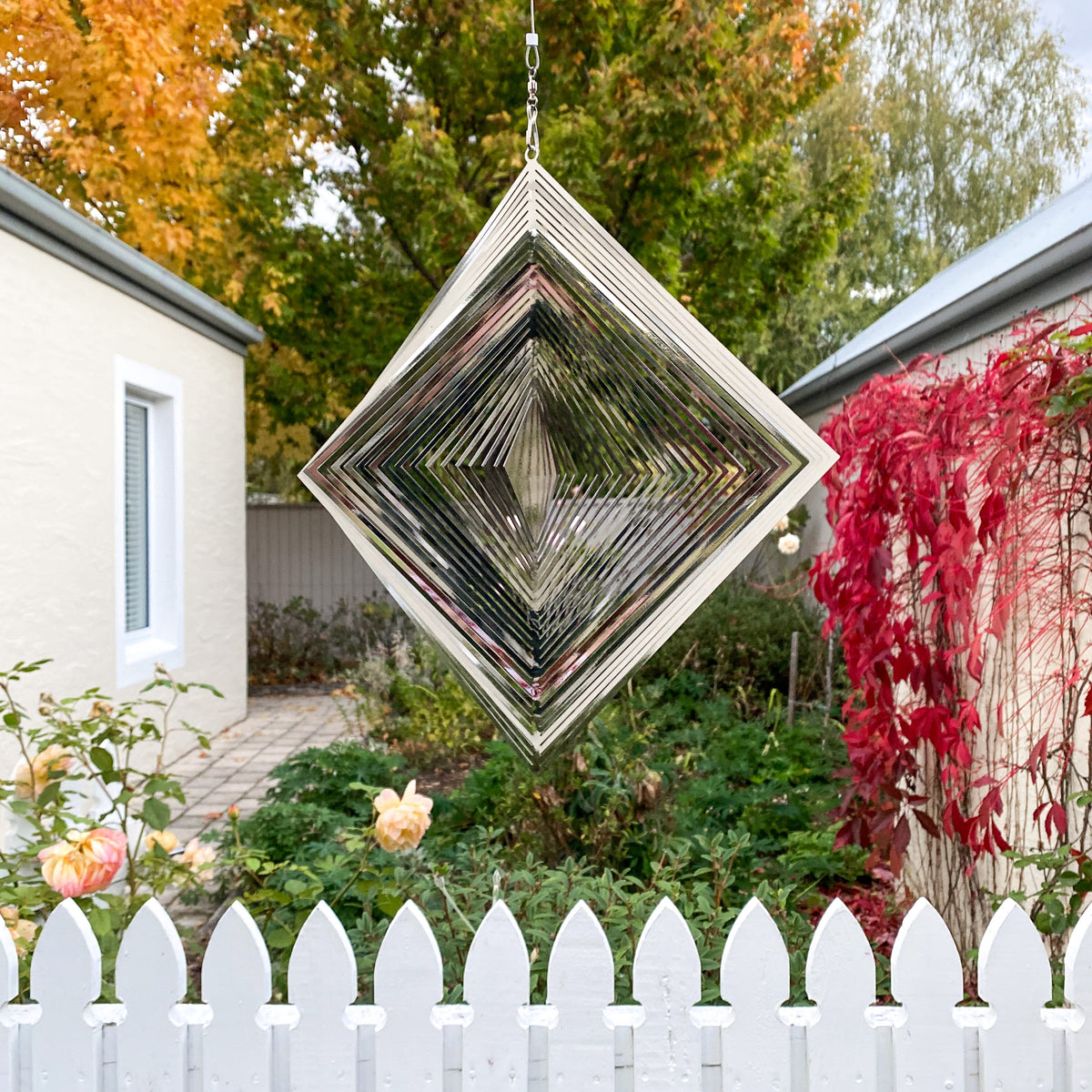 Mirror Finish Wind Spinners / Silver – Beauty and the Wind